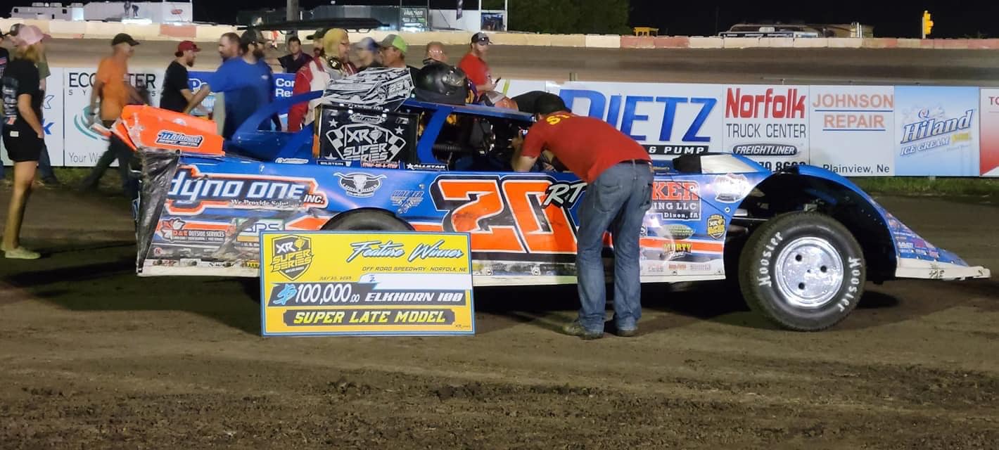 Ricky Thornton, Jr. holds back Bobby Pierce for XR $100,000 win at ...
