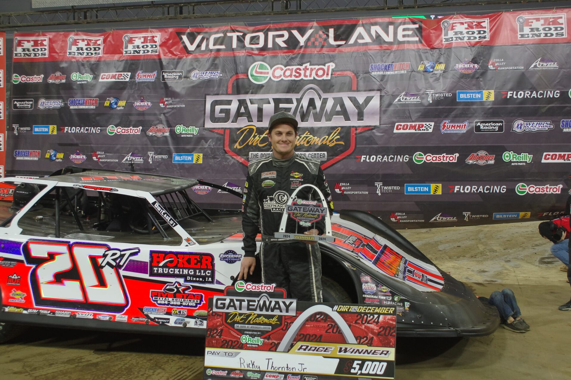Ricky Thornton, Jr. takes late model win at Friday’s Gateway Dirt ...